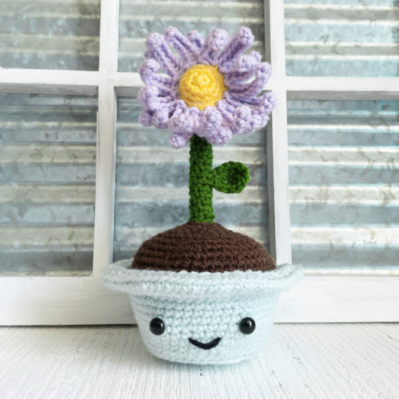 Daisy Flower Pen - Southern Belle Crochet